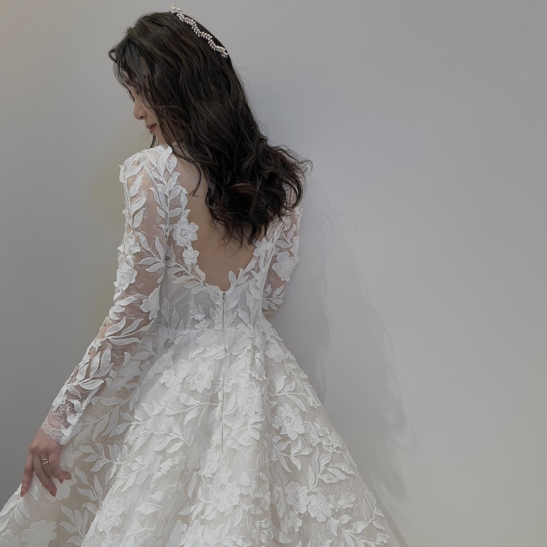 神戸エリアの花嫁におすすめのウェディングドレスのご紹介~monique Lhuillier モニーク ルイリエ ~ ザ トリート